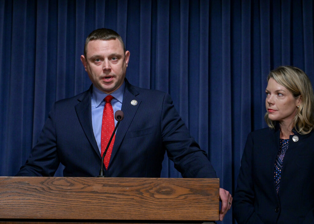 Senator Anderson files bill promoting education transparency - Neil ...