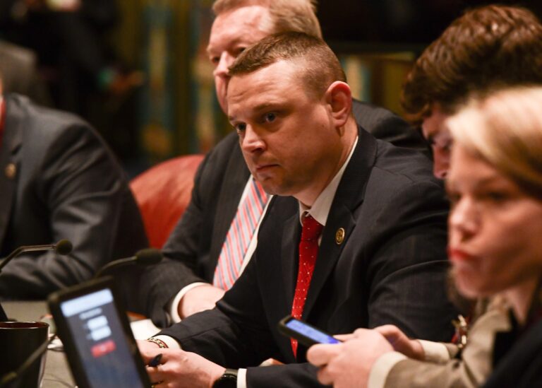 Home - Neil Anderson